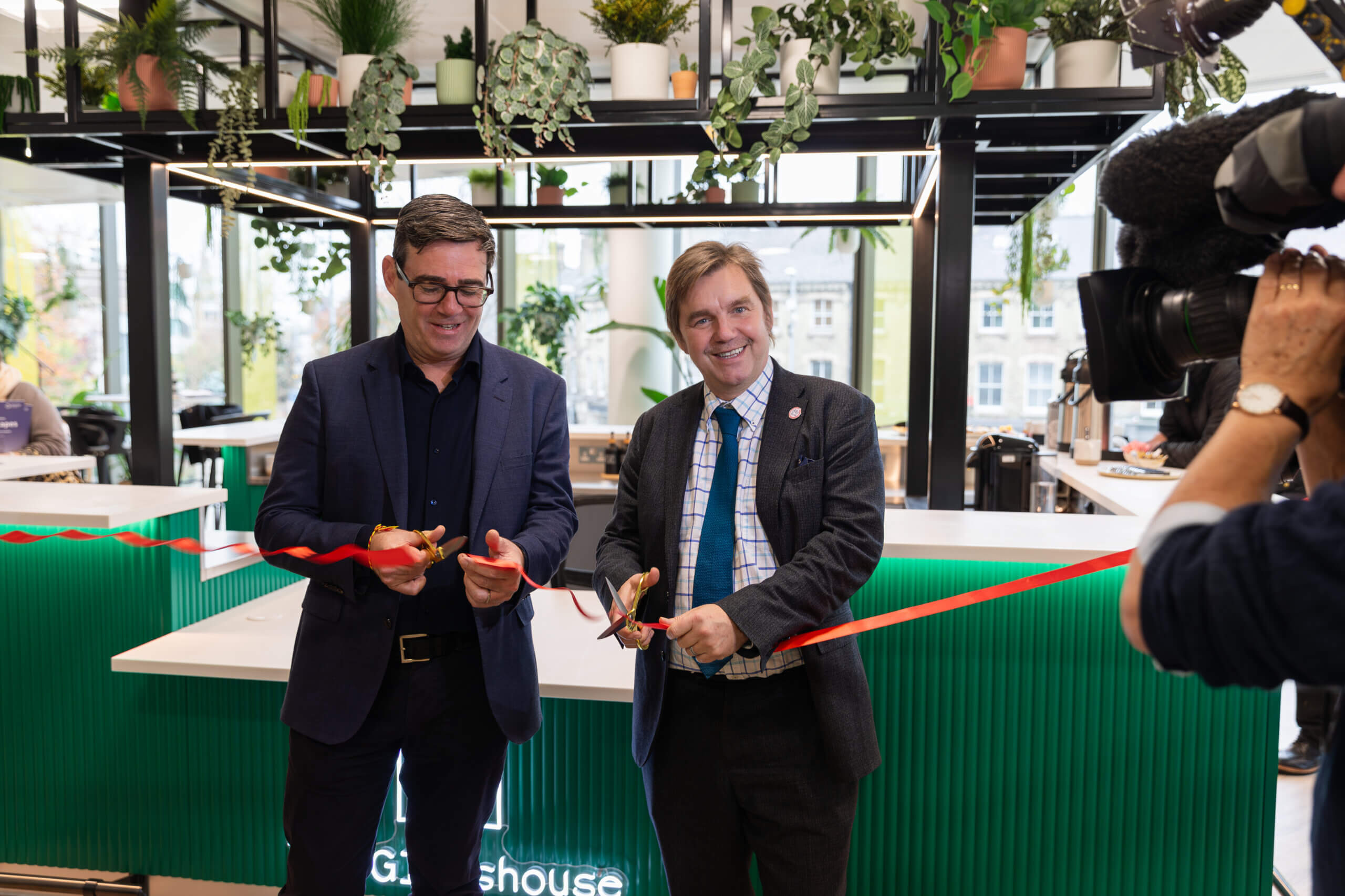 Mayor Andy Burnham's visit signals strengthening innovation partnership ...